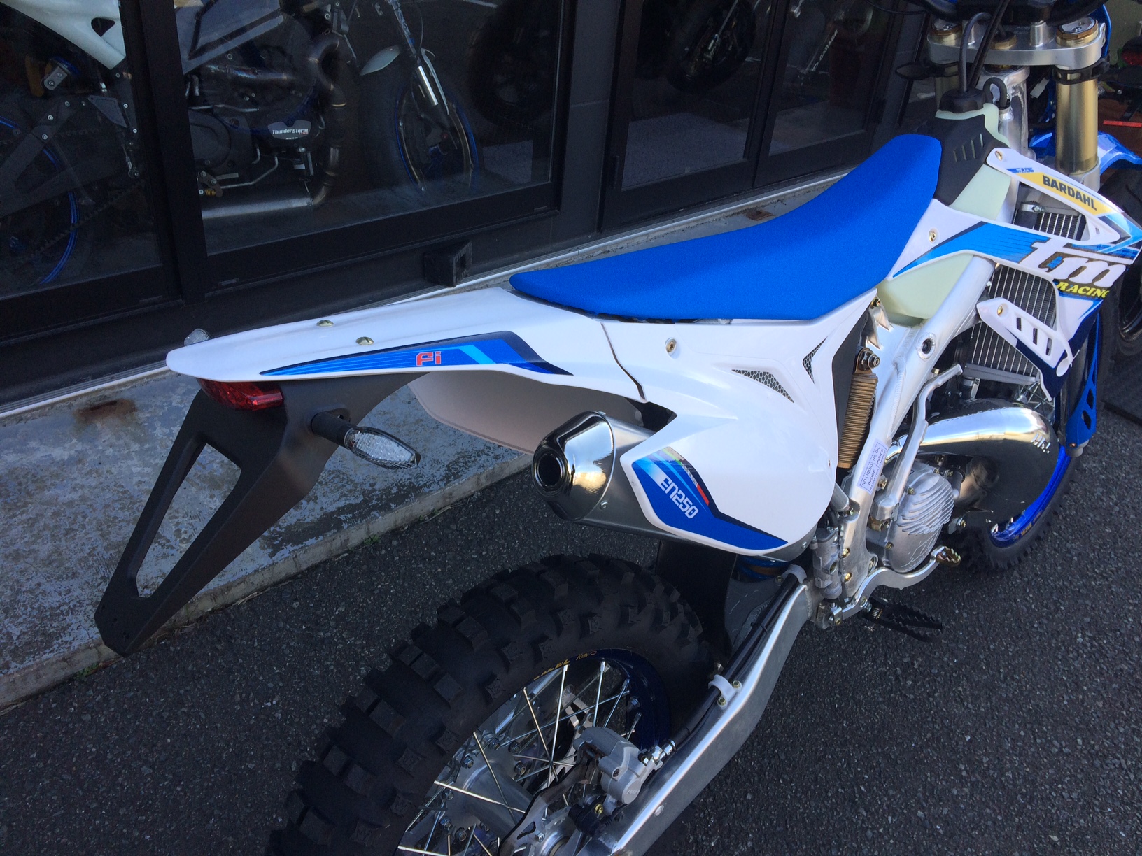 TM Racing 250EN – SUPERMOTO & ADVENTURE D-GARAGE